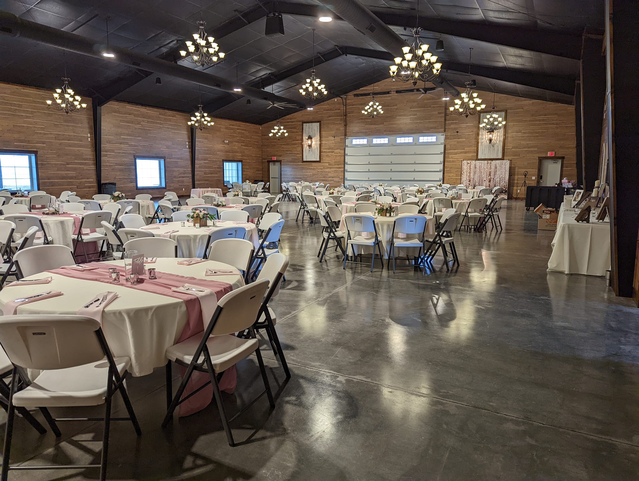 Midnight Ranch LLC - Kansas Wedding Venues