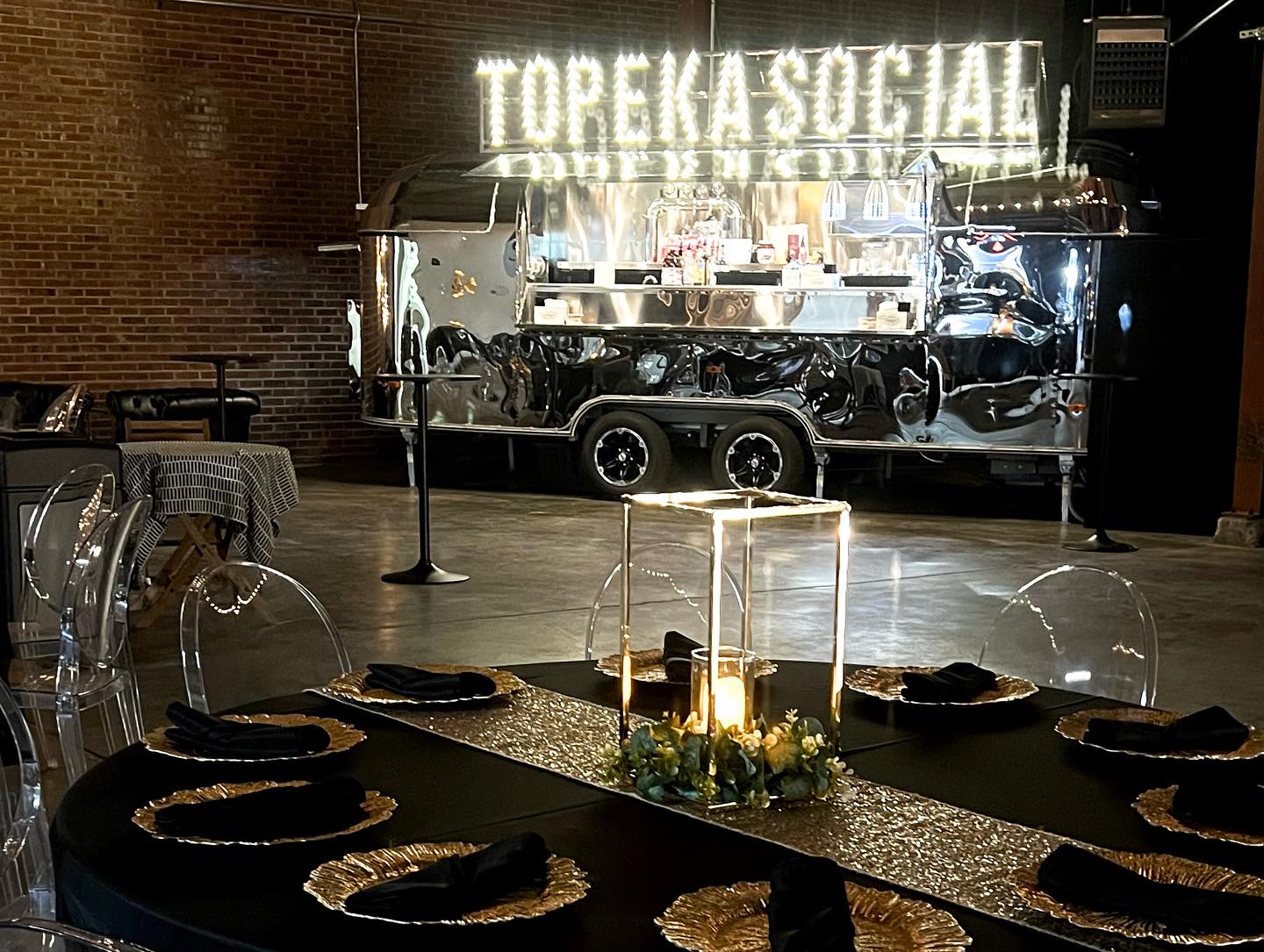 Topeka Social - Kansas Wedding Venues