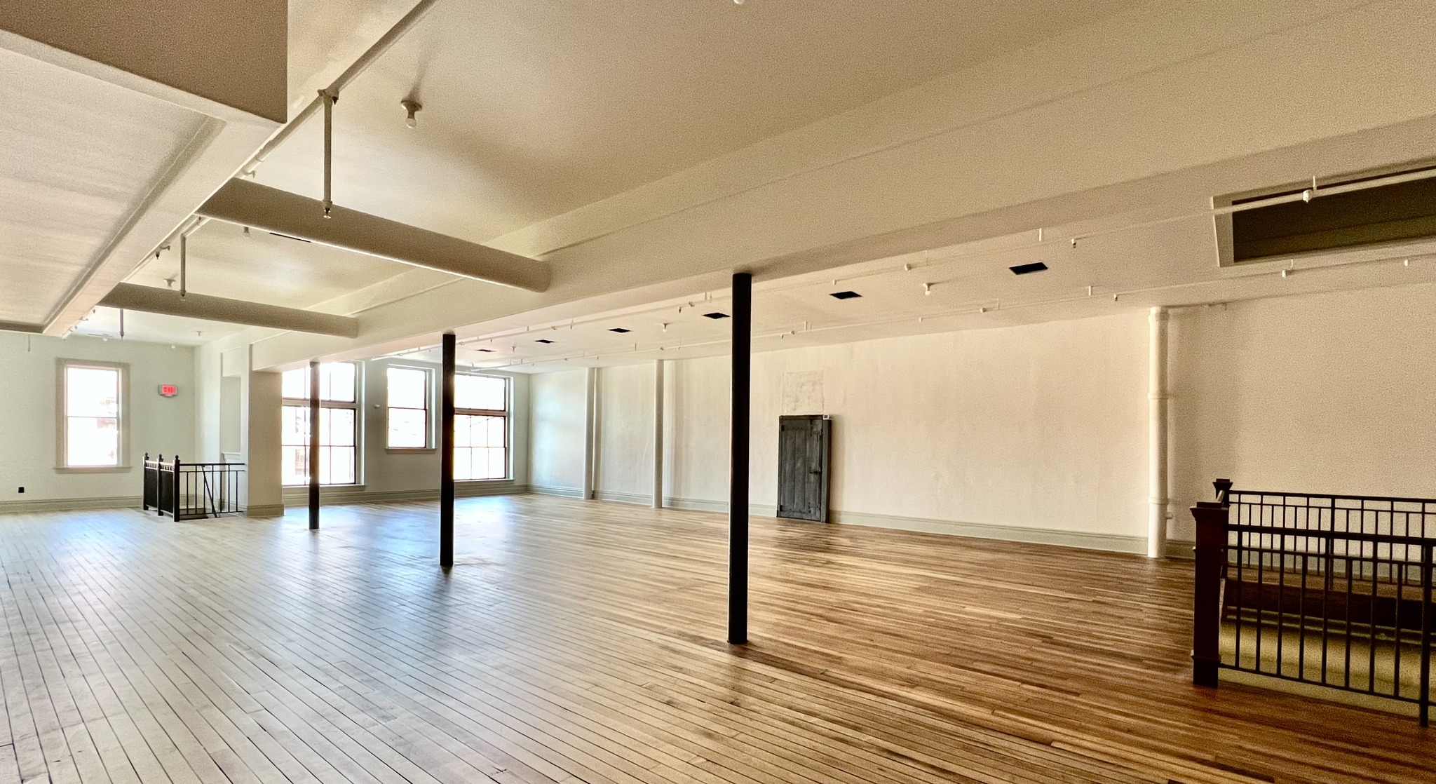 Union Hall MHK - Kansas Wedding Venues